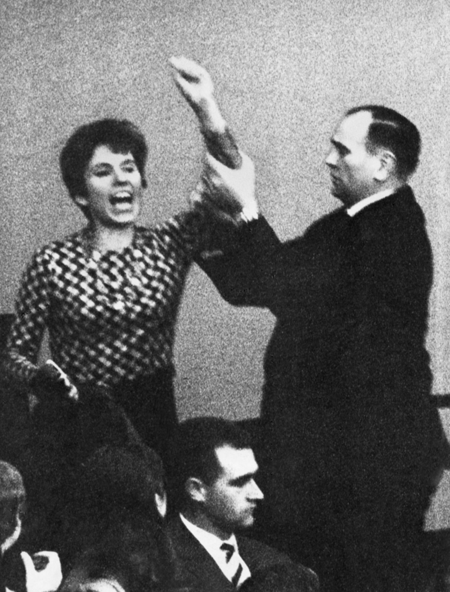 « Militer encore et jusqu’à la fin » : Beate Klarsfeld, la paix et la ...